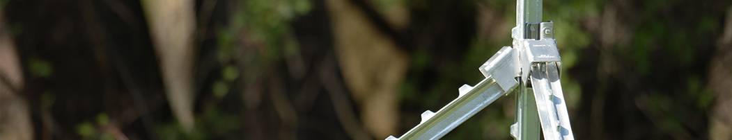 Wedge-Loc Fence Hardware | Secure Post Bracing