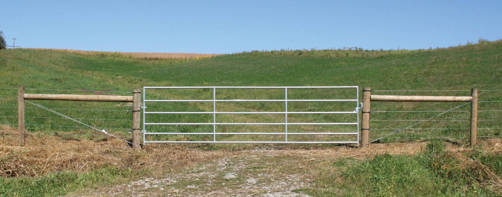 Kencove Premium Gates: Modular, Deer, Tube & Accessories for Farms